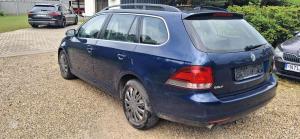 Blue Volkswagen Golf 2012 in Pasvalys, with an engine capacity of 1.60 L and mileage of 204 thousand km for 2950 €, photo 6 on AUTOMOTO.COM.LV
