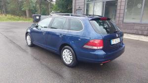 Blue Volkswagen Golf 2012 in Utena, with an engine capacity of 1.60 L and mileage of 296 thousand km for 3450 €, photo 3 on AUTOMOTO.COM.LV