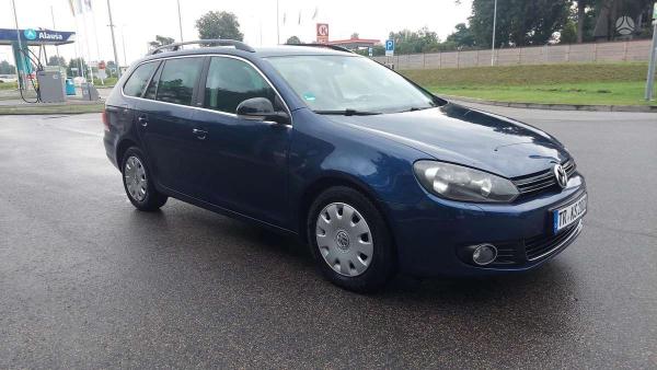 Blue Volkswagen Golf 2012 in Utena, with an engine capacity of 1.60 L and mileage of 296 thousand km for 3450 €, photo 4 on AUTOMOTO.COM.LV