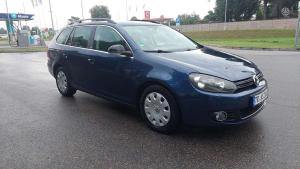 Blue Volkswagen Golf 2012 in Utena, with an engine capacity of 1.60 L and mileage of 296 thousand km for 3450 €, photo 5 on AUTOMOTO.COM.LV