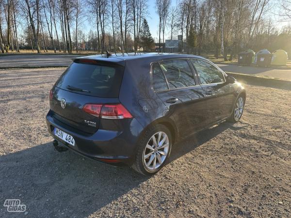 Blue Volkswagen Golf 2013 in Kaunas, with an engine capacity of 2.00 L and mileage of 190 thousand km for 6700 €, photo 4 on AUTOMOTO.COM.LV