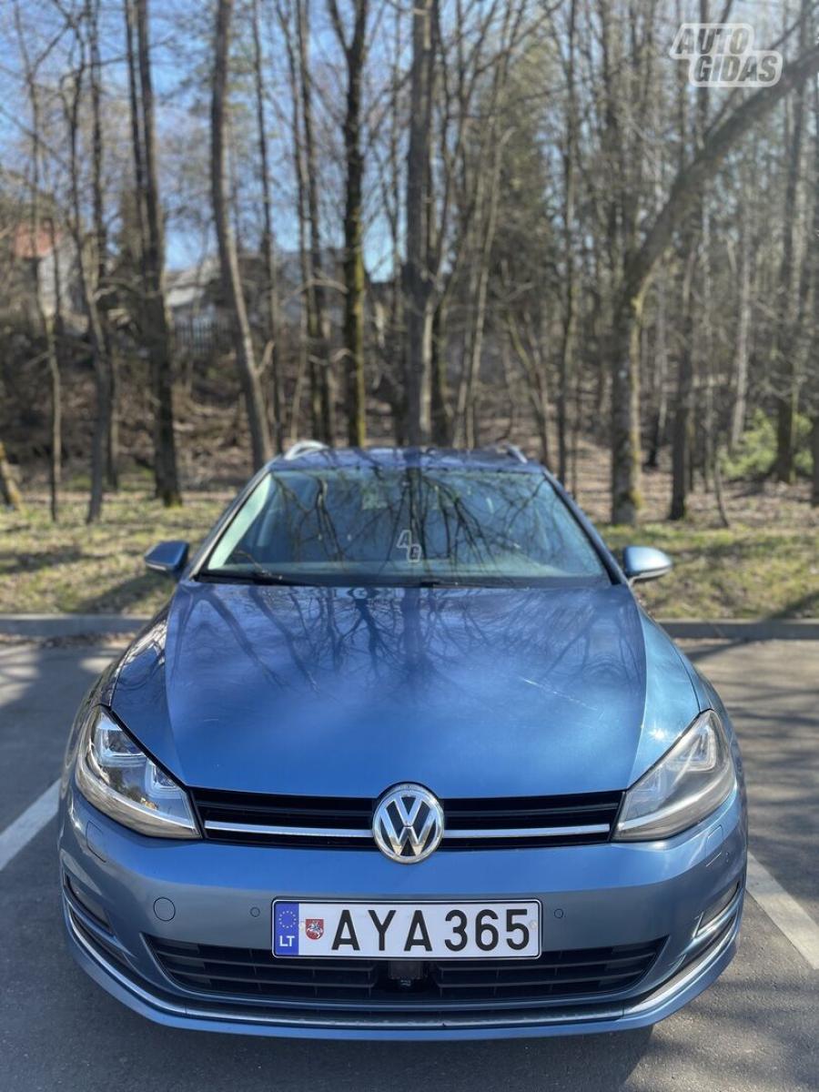 Blue Volkswagen Golf 2013 in Kaunas, with an engine capacity of 2.00 L and mileage of 252 thousand km for 6500 €, photo 3 on AUTOMOTO.COM.LV