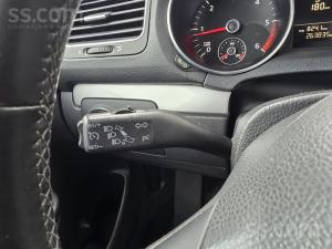 Blue Volkswagen Golf 2013 in Rezekne, with an engine capacity of 1.60 L and mileage of 0 thousand km for 3350 €, photo 19 on AUTOMOTO.COM.LV