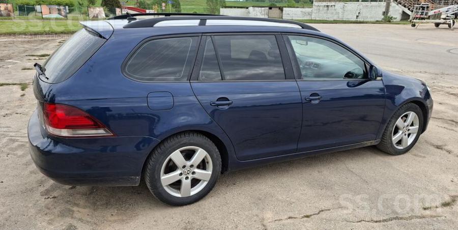 Zils Volkswagen Golf 2013 Bauska, ar dzinēja tilpumu 1.60 L un nobraukumu 337 tūkst. km par 1500 €, foto 1 vietnē AUTOMOTO.COM.LV