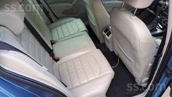 Zils Volkswagen Golf 2013 Jūrmala, ar dzinēja tilpumu 1.40 L un nobraukumu 207 tūkst. km par 8000 €, foto 5 vietnē AUTOMOTO.COM.LV
