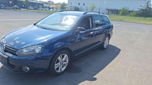 Zils Volkswagen Golf 2013 Kauņa, ar dzinēja tilpumu 2.00 L un nobraukumu 240 tūkst. km par 4999 €, foto 3 vietnē AUTOMOTO.COM.LV