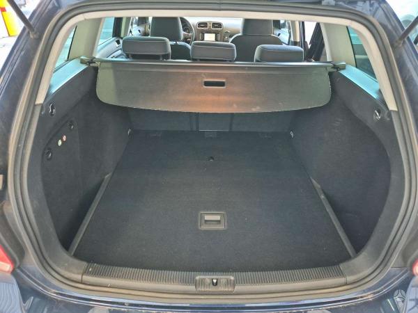 Zils Volkswagen Golf 2013 Kauņa, ar dzinēja tilpumu 2.00 L un nobraukumu 240 tūkst. km par 4999 €, foto 8 vietnē AUTOMOTO.COM.LV