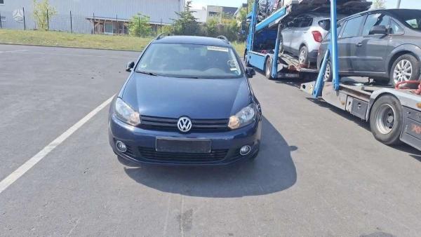 Zils Volkswagen Golf 2013 Kauņa, ar dzinēja tilpumu 2.00 L un nobraukumu 240 tūkst. km par 4999 €, foto 9 vietnē AUTOMOTO.COM.LV