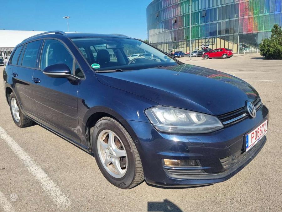 Zils Volkswagen Golf 2013 Šauļi, ar dzinēja tilpumu 1.97 L un nobraukumu 290 tūkst. km par 6600 €, foto 5 vietnē AUTOMOTO.COM.LV