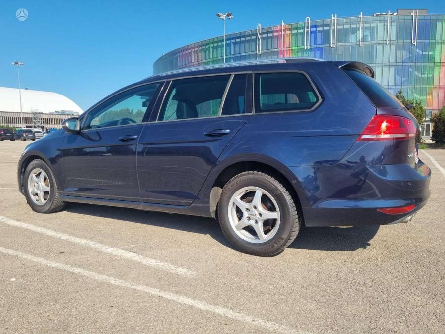 Zils Volkswagen Golf 2013 Šauļi, ar dzinēja tilpumu 1.97 L un nobraukumu 290 tūkst. km par 6600 €, foto 13 vietnē AUTOMOTO.COM.LV