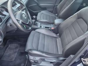 Zils Volkswagen Golf 2013 Šauļi, ar dzinēja tilpumu 1.97 L un nobraukumu 290 tūkst. km par 6600 €, foto 19 vietnē AUTOMOTO.COM.LV