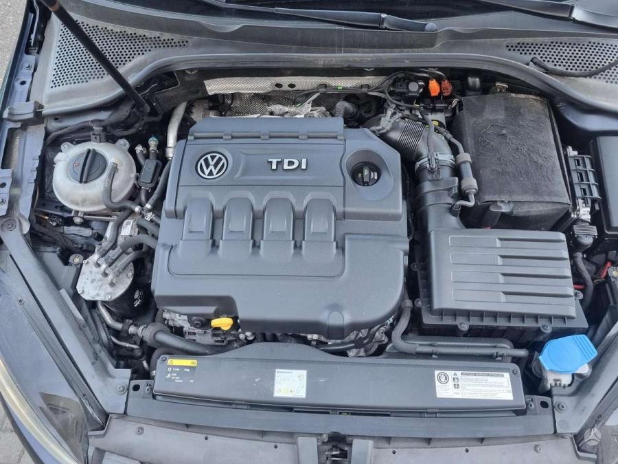 Zils Volkswagen Golf 2013 Šauļi, ar dzinēja tilpumu 1.97 L un nobraukumu 290 tūkst. km par 6600 €, foto 31 vietnē AUTOMOTO.COM.LV