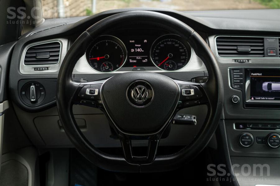 Zils Volkswagen Golf 2013 Jelgava, ar dzinēja tilpumu 1.60 L un nobraukumu 307 tūkst. km par 4300 €, foto 12 vietnē AUTOMOTO.COM.LV