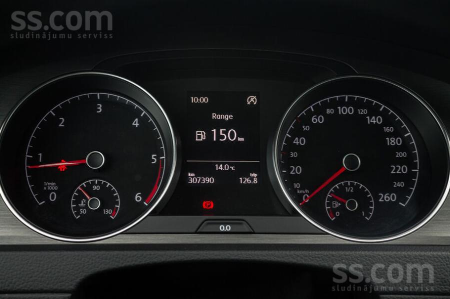 Zils Volkswagen Golf 2013 Jelgava, ar dzinēja tilpumu 1.60 L un nobraukumu 307 tūkst. km par 4300 €, foto 13 vietnē AUTOMOTO.COM.LV
