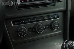 Zils Volkswagen Golf 2013 Jelgava, ar dzinēja tilpumu 1.60 L un nobraukumu 307 tūkst. km par 4300 €, foto 16 vietnē AUTOMOTO.COM.LV