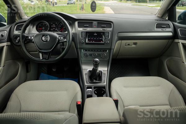 Volkswagen Golf 2013 in Jelgava on AUTOMOTO.COM.LV Blue Volkswagen Golf 2013 in Jelgava, with an engine capacity of 1.60 L and mileage of 307 thousand km for 4300 €, photo 10 on AUTOMOTO.COM.LV