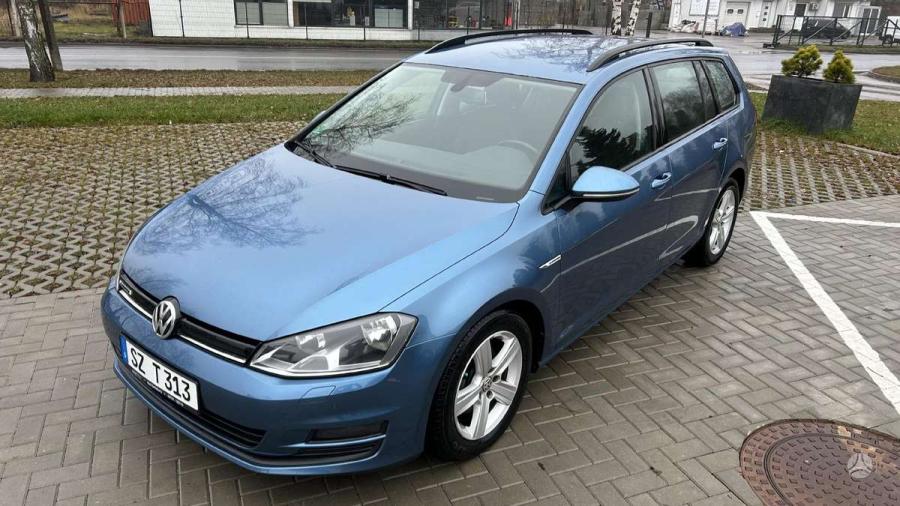 Blue Volkswagen Golf 2014 in Kaunas, with an engine capacity of 1.60 L and mileage of 274 thousand km for 6490 €, photo 2 on AUTOMOTO.COM.LV