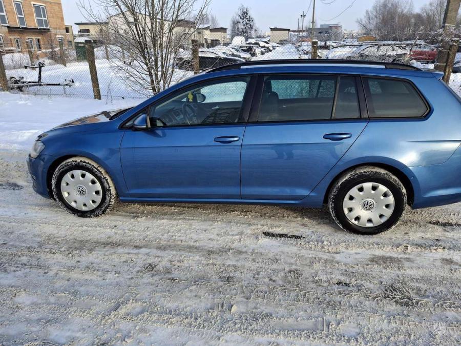 Zils Volkswagen Golf 2014 Kauņa, ar dzinēja tilpumu 1.60 L un nobraukumu 220 tūkst. km par 7090 €, foto 9 vietnē AUTOMOTO.COM.LV