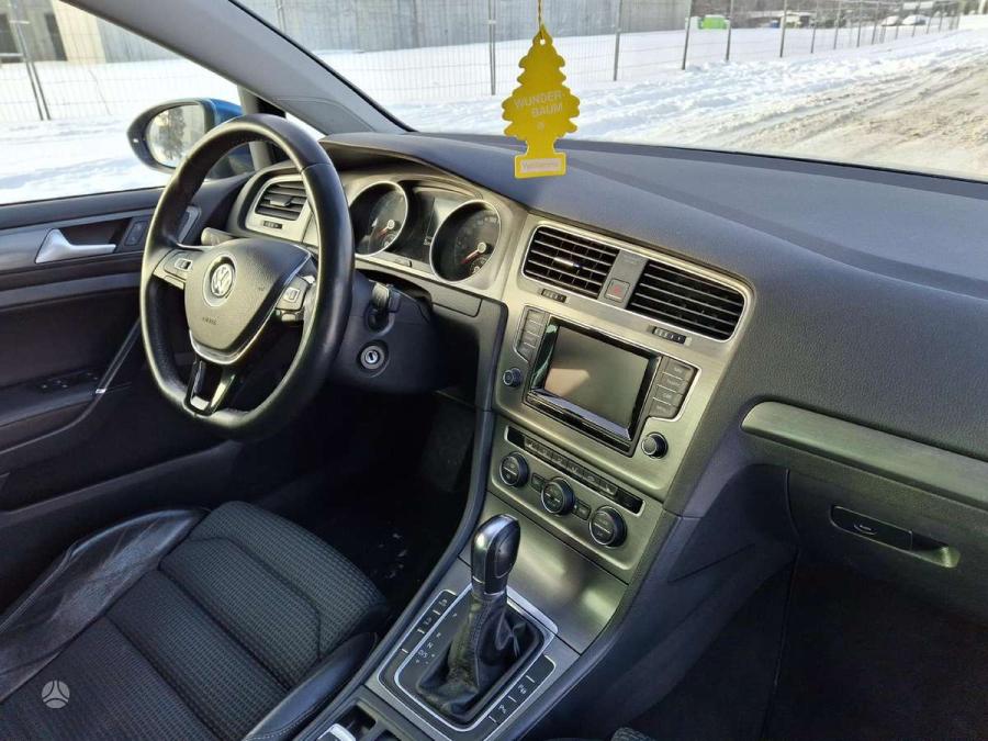 Zils Volkswagen Golf 2014 Kauņa, ar dzinēja tilpumu 1.60 L un nobraukumu 220 tūkst. km par 7090 €, foto 19 vietnē AUTOMOTO.COM.LV