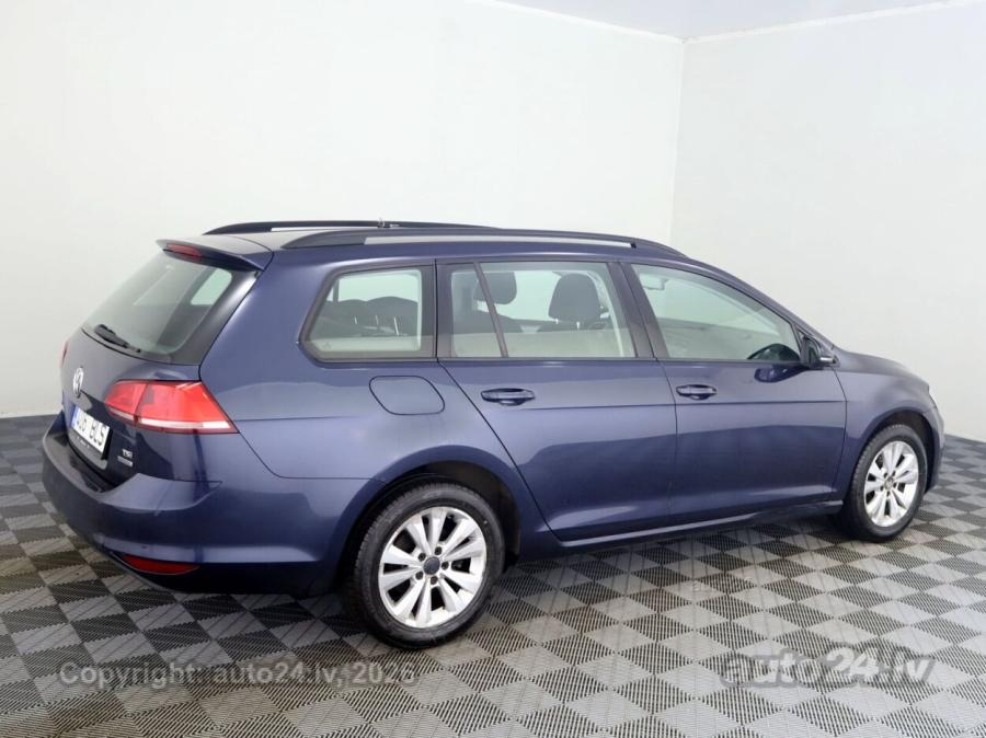 Zils Volkswagen Golf 2014 Tallina, ar dzinēja tilpumu 1.40 L un nobraukumu 227 tūkst. km par 3999 €, foto 3 vietnē AUTOMOTO.COM.LV