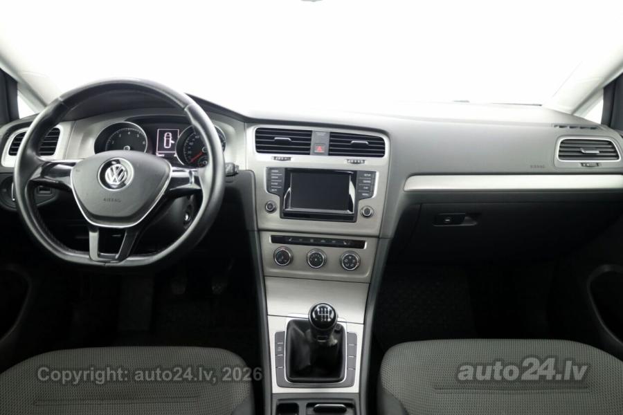 Zils Volkswagen Golf 2014 Tallina, ar dzinēja tilpumu 1.40 L un nobraukumu 227 tūkst. km par 3999 €, foto 5 vietnē AUTOMOTO.COM.LV