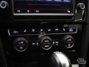 Zils Volkswagen Golf 2014 Viļņa, ar dzinēja tilpumu 1.40 L un nobraukumu 229 tūkst. km par 7599 €, foto 21 vietnē AUTOMOTO.COM.LV