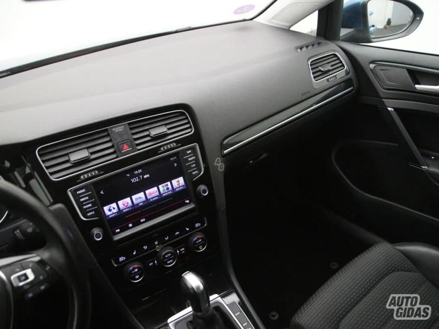 Zils Volkswagen Golf 2014 Viļņa, ar dzinēja tilpumu 1.40 L un nobraukumu 229 tūkst. km par 7599 €, foto 22 vietnē AUTOMOTO.COM.LV