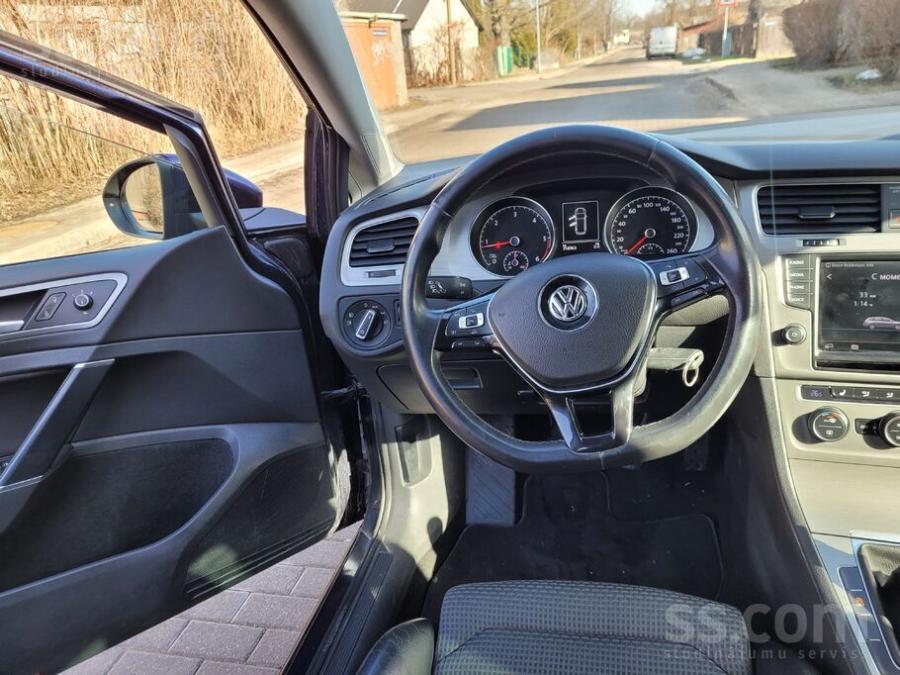 Zils Volkswagen Golf 2014 Rīga, ar dzinēja tilpumu 1.60 L un nobraukumu 250 tūkst. km par 5190 €, foto 20 vietnē AUTOMOTO.COM.LV