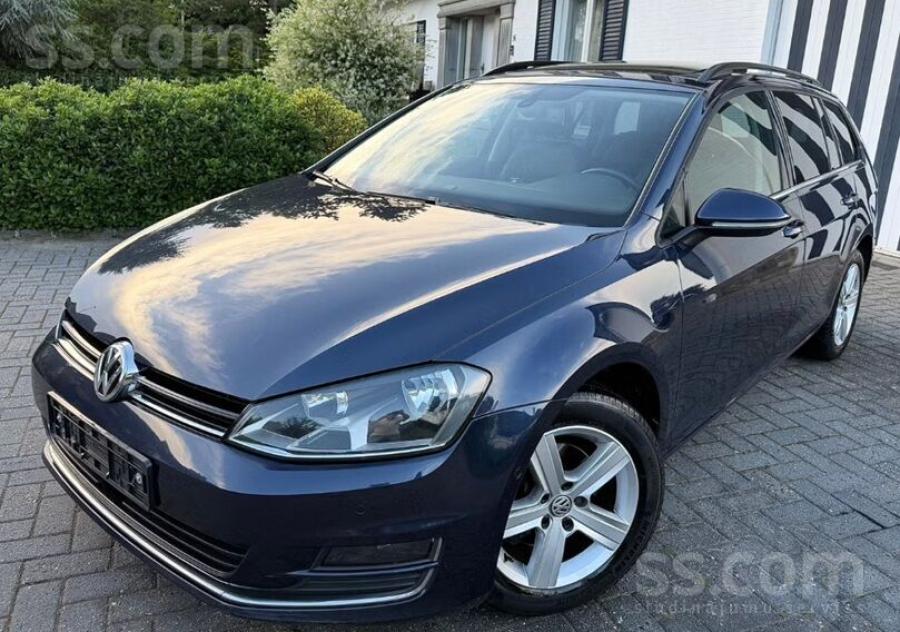 Zils Volkswagen Golf 2014 Rīga, ar dzinēja tilpumu 1.60 L un nobraukumu 256 tūkst. km par 7500 €, foto 1 vietnē AUTOMOTO.COM.LV
