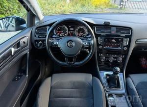 Zils Volkswagen Golf 2014 Rīga, ar dzinēja tilpumu 1.60 L un nobraukumu 256 tūkst. km par 7500 €, foto 3 vietnē AUTOMOTO.COM.LV