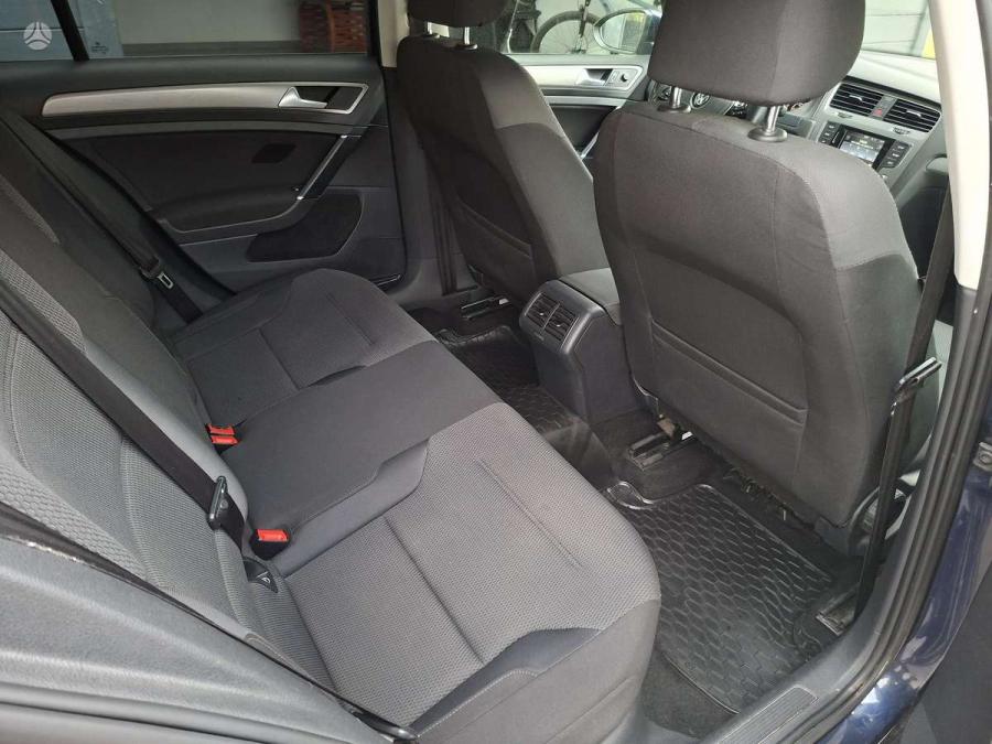 Zils Volkswagen Golf 2014 Šilutė, ar dzinēja tilpumu 1.60 L un nobraukumu 340 tūkst. km par 5000 €, foto 17 vietnē AUTOMOTO.COM.LV
