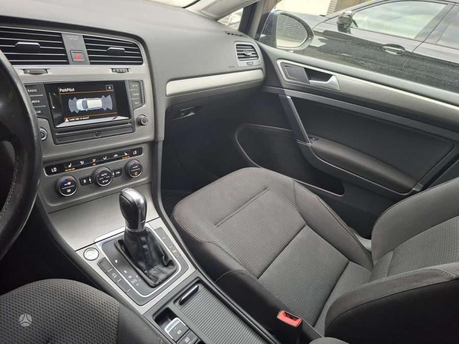 Zils Volkswagen Golf 2014 Šilutė, ar dzinēja tilpumu 1.60 L un nobraukumu 340 tūkst. km par 5000 €, foto 26 vietnē AUTOMOTO.COM.LV