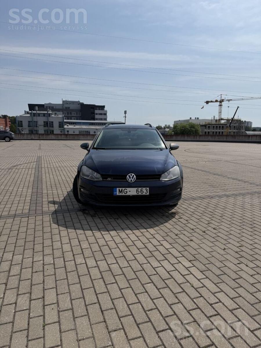 Zils Volkswagen Golf 2014 Rīga, ar dzinēja tilpumu 1.60 L un nobraukumu 190 tūkst. km par 6000 €, foto 3 vietnē AUTOMOTO.COM.LV