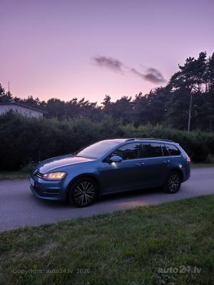 Blue Volkswagen Golf 2014 in Tallinn, with an engine capacity of 1.60 L and mileage of 331 thousand km for 5500 €, photo  on AUTOMOTO.COM.LV