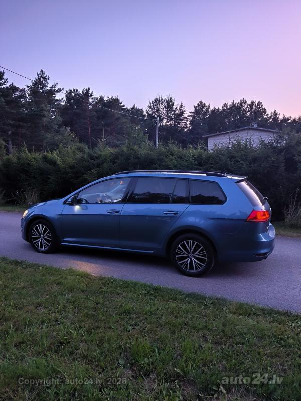 Blue Volkswagen Golf 2014 in Tallinn, with an engine capacity of 1.60 L and mileage of 331 thousand km for 5500 €, photo 2 on AUTOMOTO.COM.LV