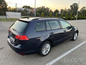 Zils Volkswagen Golf 2014 Rīga, ar dzinēja tilpumu 1.60 L un nobraukumu 252 tūkst. km par 5500 €, foto 4 vietnē AUTOMOTO.COM.LV