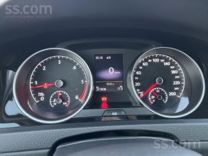 Zils Volkswagen Golf 2014 Rīga, ar dzinēja tilpumu 1.60 L un nobraukumu 252 tūkst. km par 5500 €, foto 11 vietnē AUTOMOTO.COM.LV