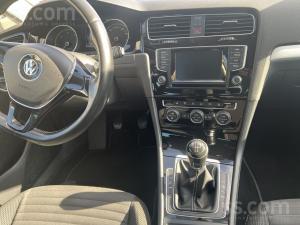 Zils Volkswagen Golf 2014 Rīga, ar dzinēja tilpumu 1.60 L un nobraukumu 252 tūkst. km par 5500 €, foto 13 vietnē AUTOMOTO.COM.LV