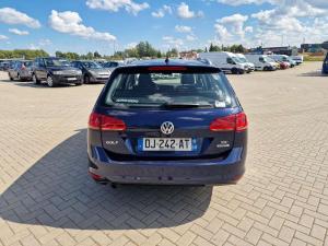 Blue Volkswagen Golf 2014 in Taurage, with an engine capacity of 1.60 L and mileage of 260 thousand km for 4400 €, photo 7 on AUTOMOTO.COM.LV