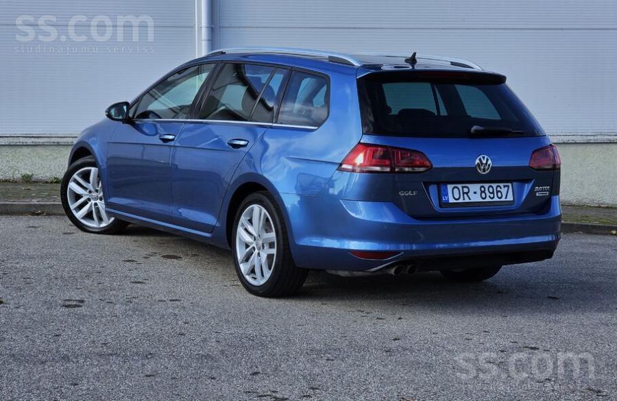 Blue Volkswagen Golf 2014 in Tukums, with an engine capacity of 2.00 L and mileage of 250 thousand km for 8500 €, photo 5 on AUTOMOTO.COM.LV