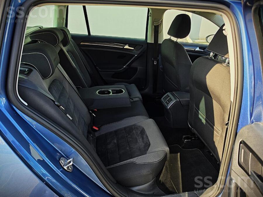Blue Volkswagen Golf 2014 in Tukums, with an engine capacity of 2.00 L and mileage of 250 thousand km for 8500 €, photo 9 on AUTOMOTO.COM.LV
