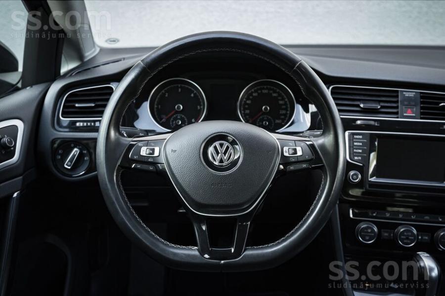 Zils Volkswagen Golf 2015 Rīga, ar dzinēja tilpumu 2.00 L un nobraukumu 0 tūkst. km par 12950 €, foto 16 vietnē AUTOMOTO.COM.LV