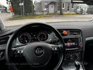 Zils Volkswagen Golf 2015 Tallina, ar dzinēja tilpumu 0.00 L un nobraukumu 60 tūkst. km par 10800 €, foto 7 vietnē AUTOMOTO.COM.LV