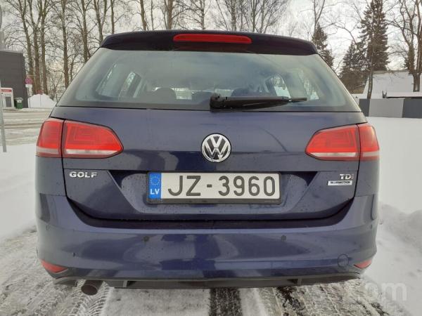 Blue Volkswagen Golf 2015 in Riga, with an engine capacity of 1.60 L and mileage of 349 thousand km for 4300 €, photo 3 on AUTOMOTO.COM.LV