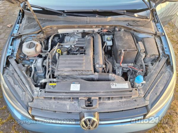 Blue Volkswagen Golf 2015 in Tallinn, with an engine capacity of 1.40 L and mileage of 213 thousand km for 5999 €, photo 9 on AUTOMOTO.COM.LV