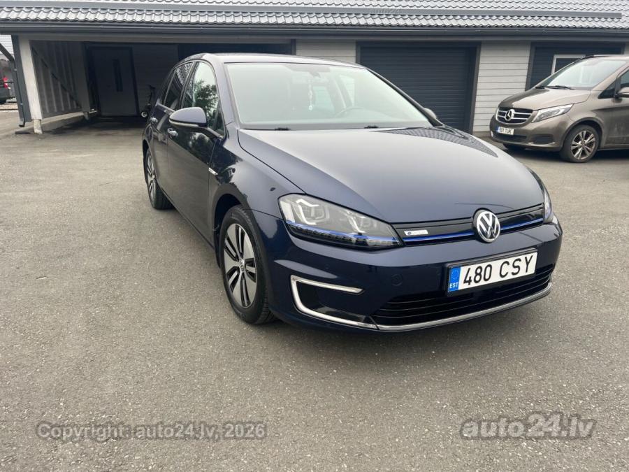 Zils Volkswagen Golf 2015 Tallina, ar dzinēja tilpumu 0.00 L un nobraukumu 153 tūkst. km par 9000 €, foto 3 vietnē AUTOMOTO.COM.LV