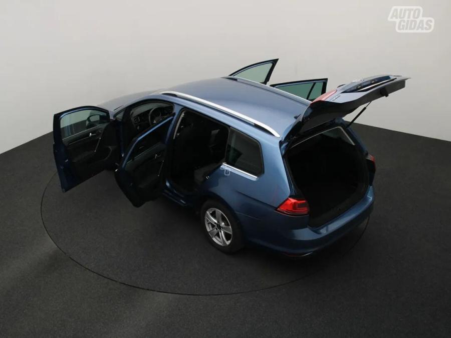 Blue Volkswagen Golf 2015 in Vilnius, with an engine capacity of 2.00 L and mileage of 249 thousand km for 7999 €, photo 14 on AUTOMOTO.COM.LV
