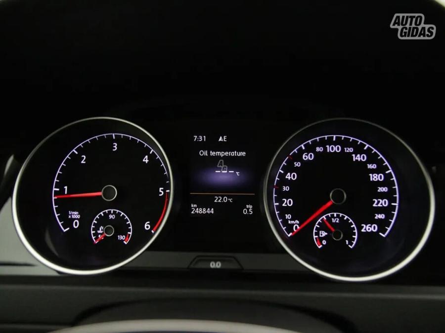 Blue Volkswagen Golf 2015 in Vilnius, with an engine capacity of 2.00 L and mileage of 249 thousand km for 7999 €, photo 20 on AUTOMOTO.COM.LV