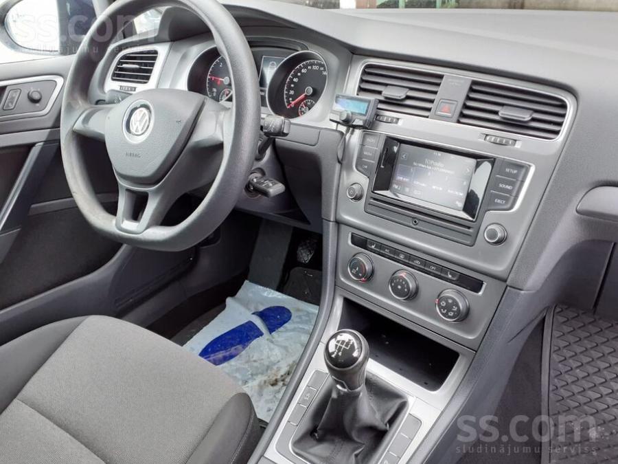 Zils Volkswagen Golf 2015 Rīga, ar dzinēja tilpumu 1.60 L un nobraukumu 349 tūkst. km par 3200 €, foto 5 vietnē AUTOMOTO.COM.LV