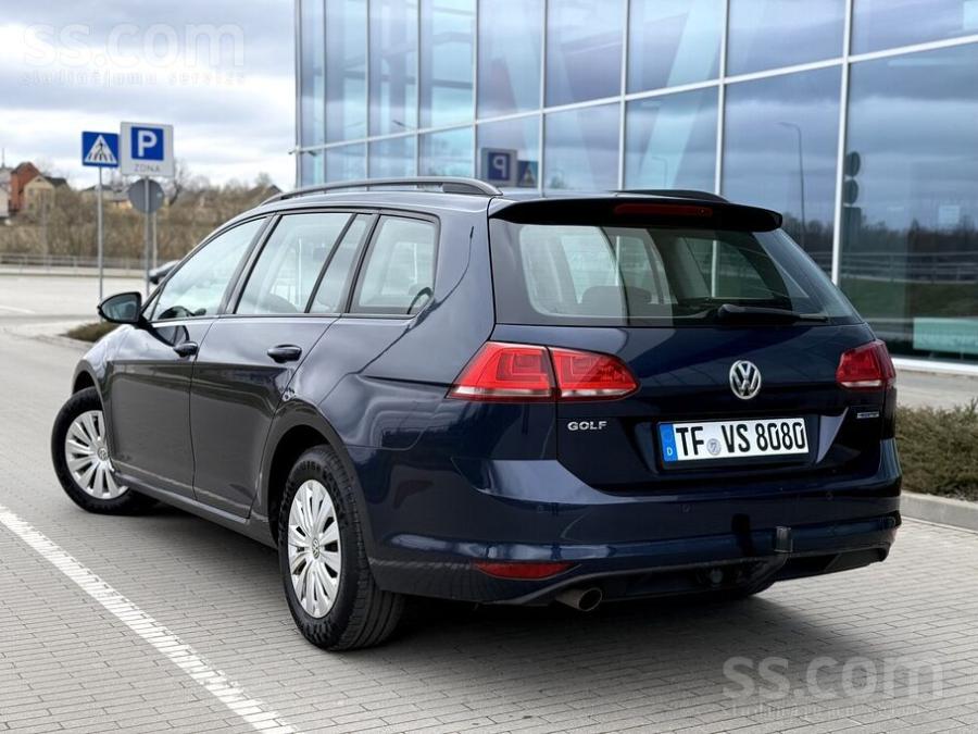 Zils Volkswagen Golf 2015 Rēzekne, ar dzinēja tilpumu 1.60 L un nobraukumu 221 tūkst. km par 5990 €, foto 5 vietnē AUTOMOTO.COM.LV